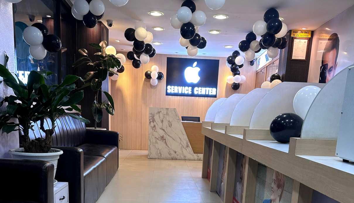Apple Service Center opens in Tamrakar Complex
